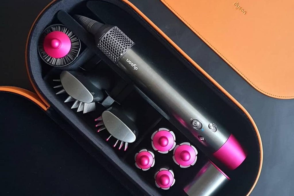 La Dyson Airwrap: La Nueva PS5 para Mujeres - Revista Gentesur